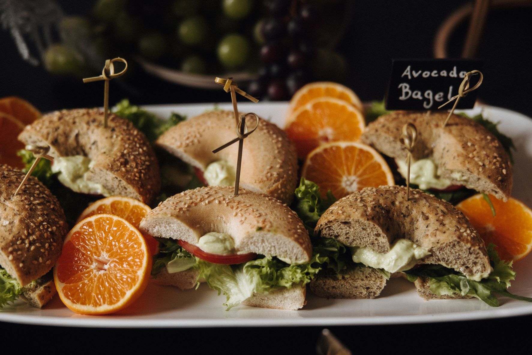 Avocado-Bagel zwei Hälften