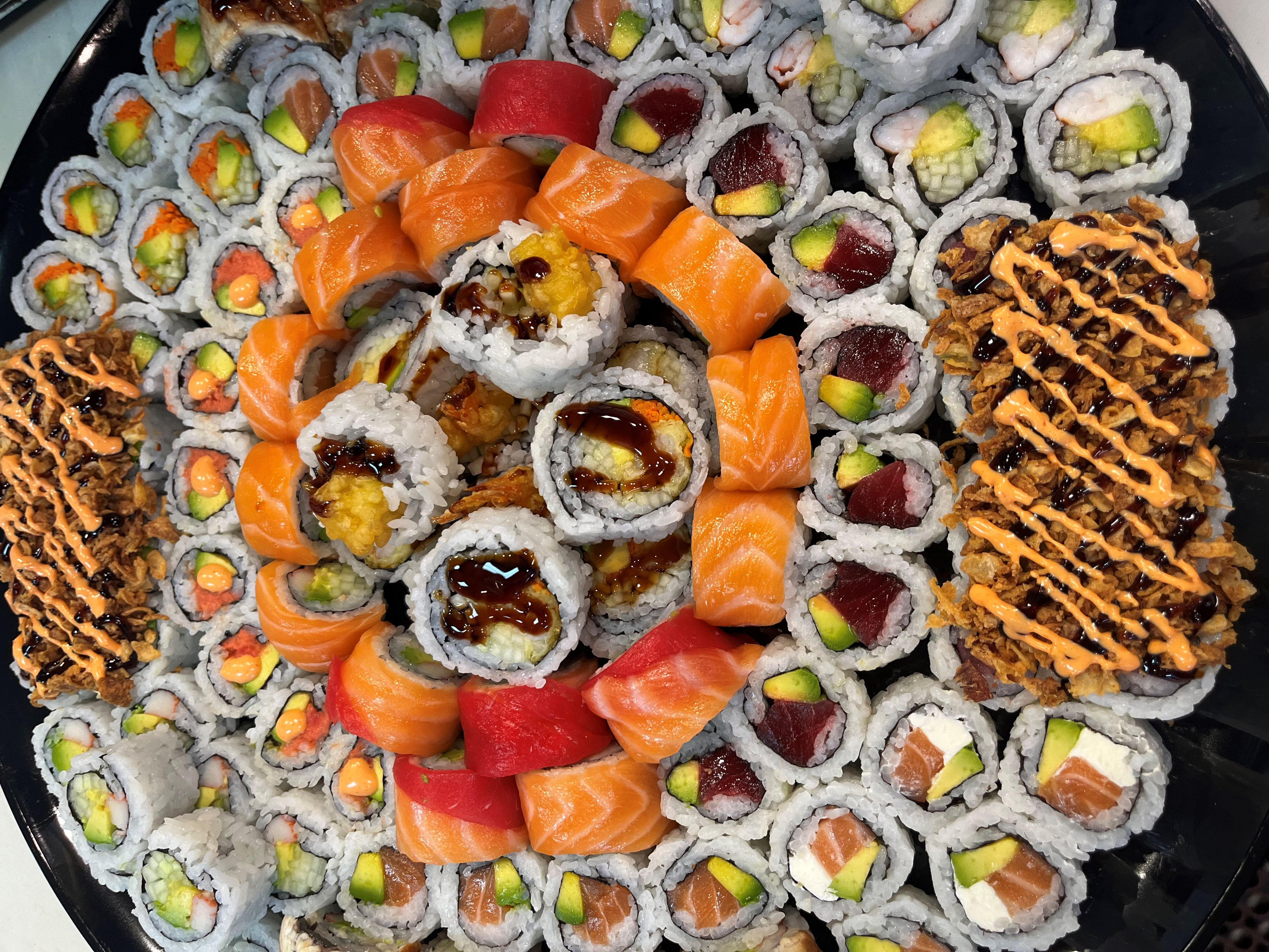 Maki Sushi Platter - Small (50 pieces)