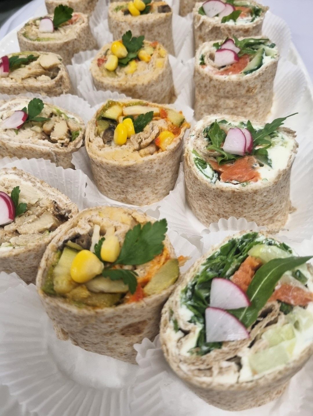 Gemischte Mini Wraps (3 Teile p.P.)