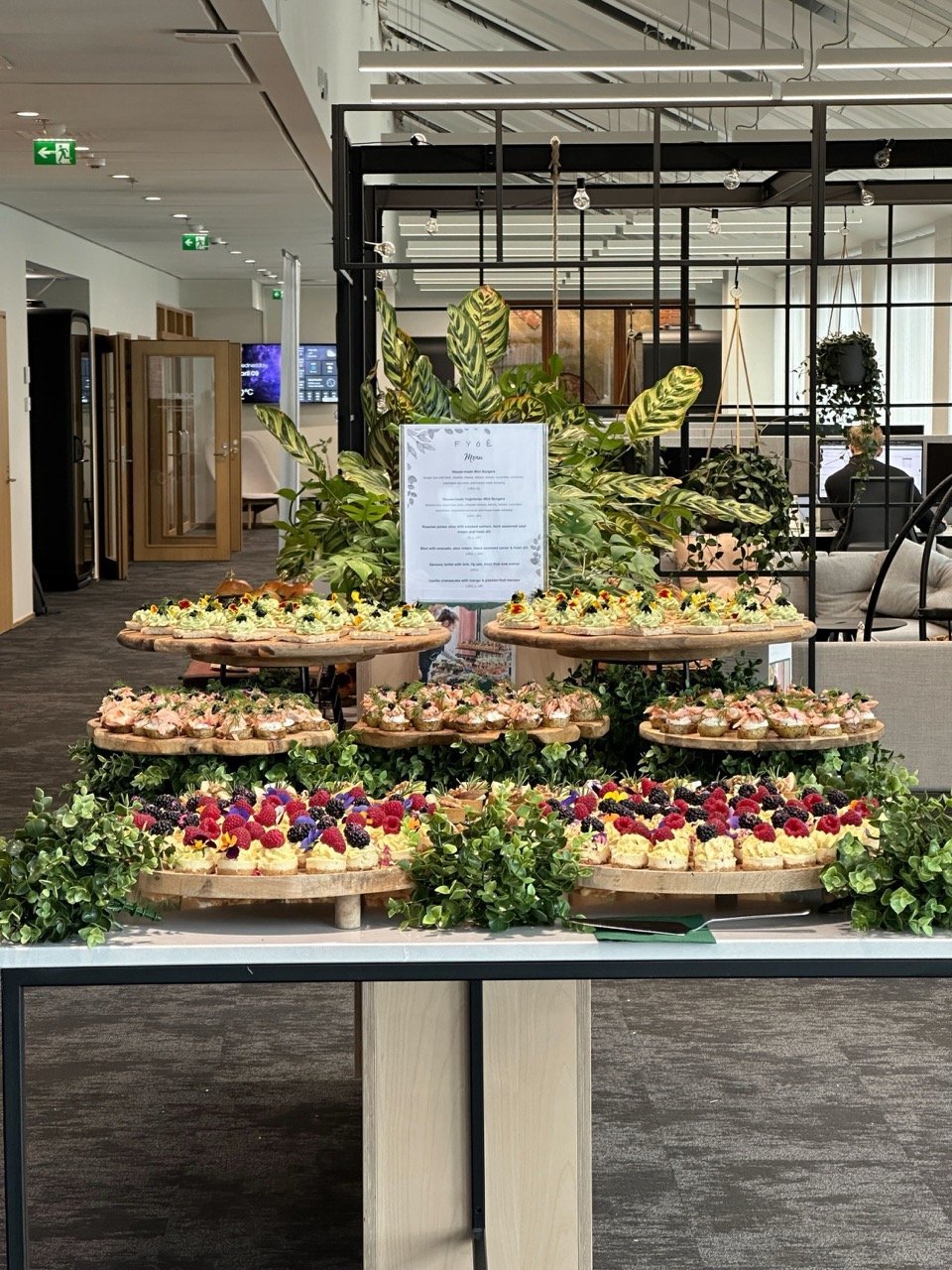 Signature Fygë Table Setup & Food Artist