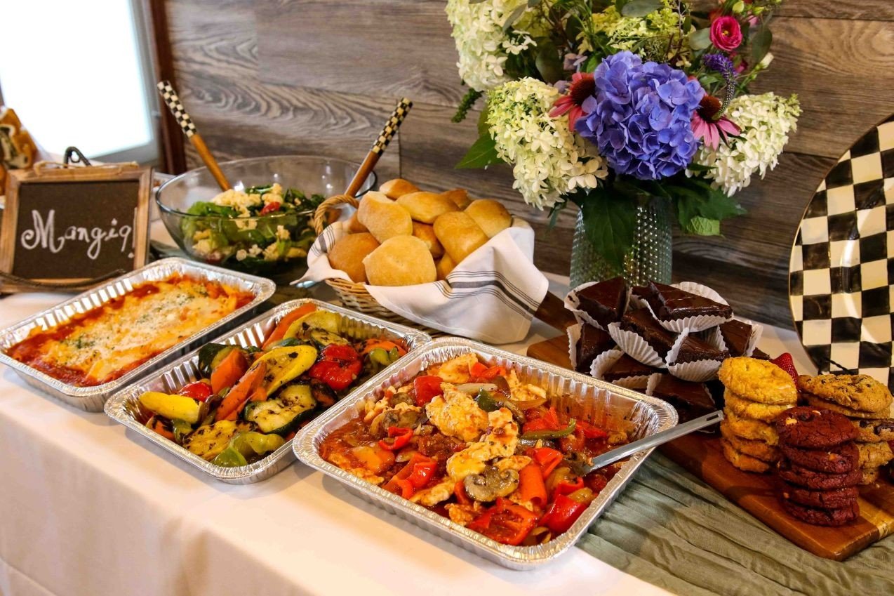 One Entree Luncheon Package with Two Sides