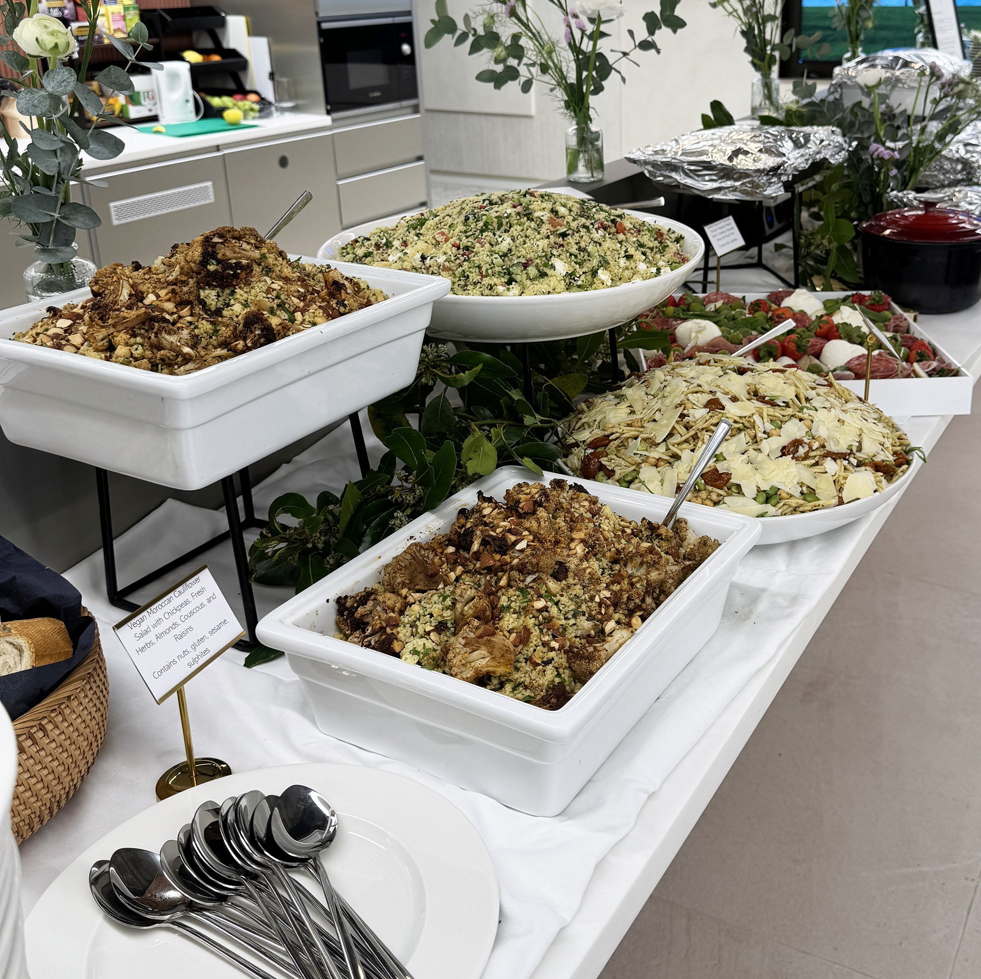 Hot Lunch Table for 75 + - £25 per person