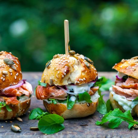 Hot and Cold Canapés | Stylish Bites for Every Occasion